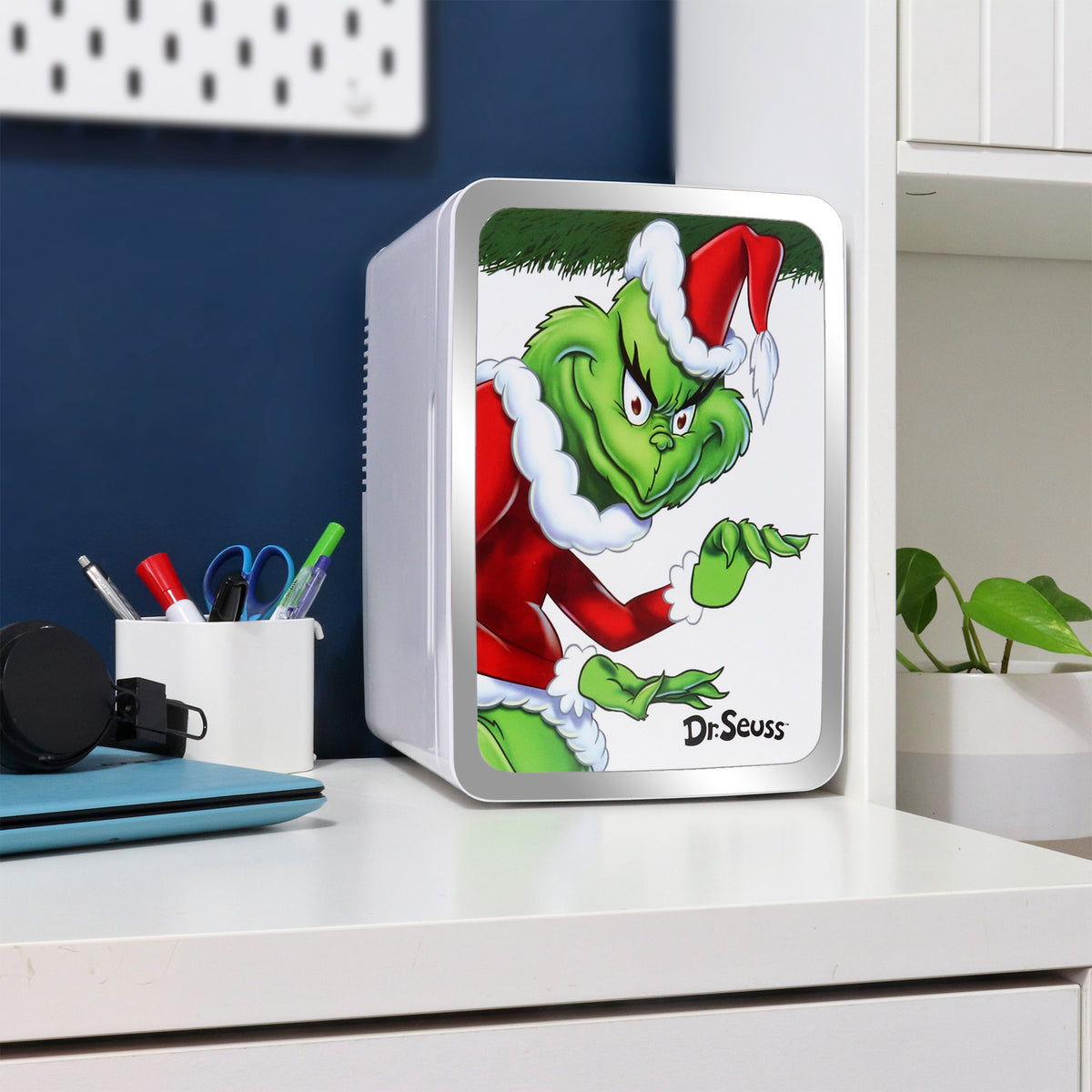 Dr. Seuss Grinch 6L Mini Fridge 12V DC 110V AC Portable 6-Can Cooler